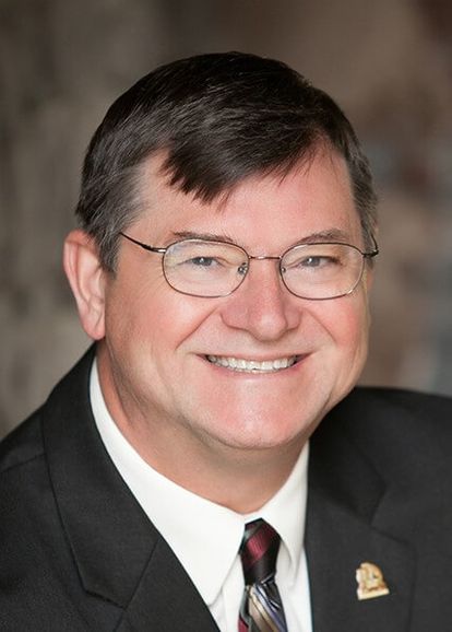 Tumwater Mayor Pete Kmet Retires | Wisconsin Alumni Association
