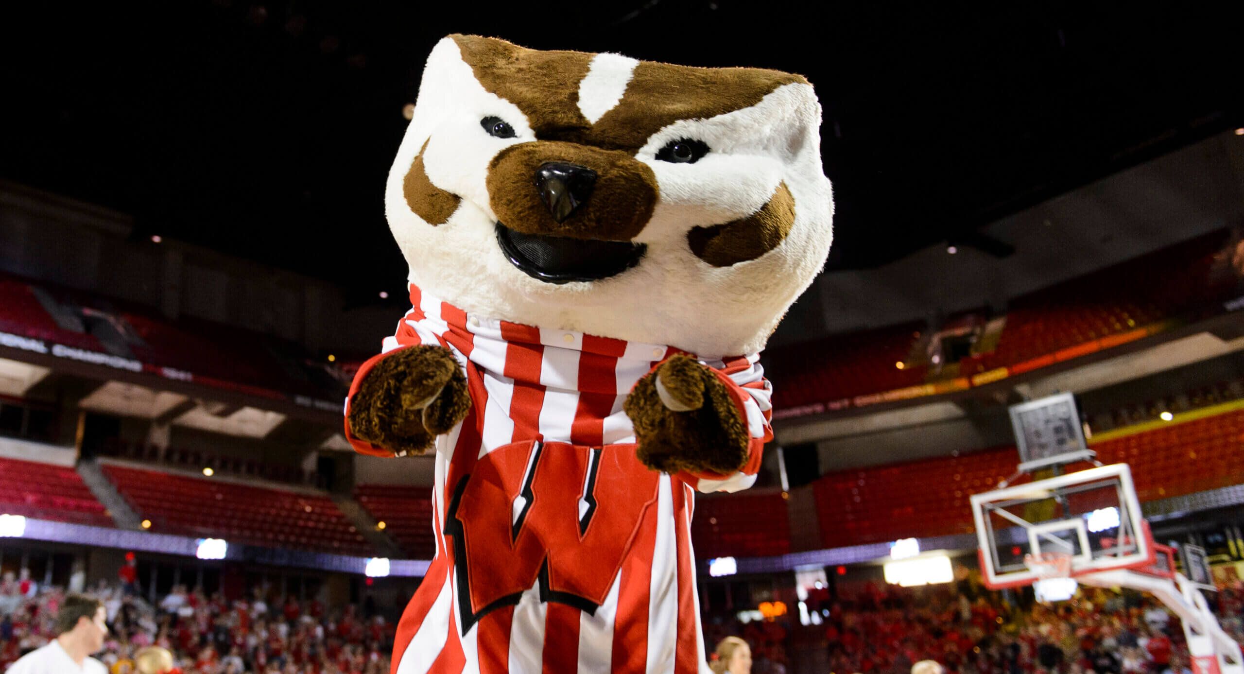 A Dribble Down Badger Basketball Memory Lane | Wisconsin Alumni Association